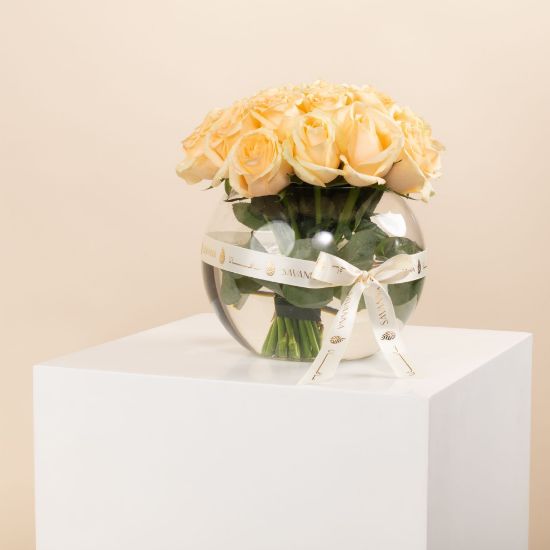 SAVANNA Boutique. savanna graduation vase |Peach Rose