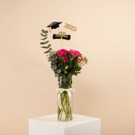 SAVANNA Boutique. Graduation Vase | Baby Rose FuD38:D39chsia & White